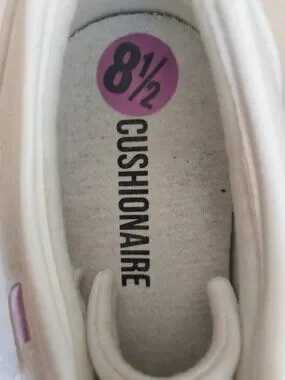TRUE | Shoes | True Cushionaire Womens Shoes Size 85 M White Sneakers ...